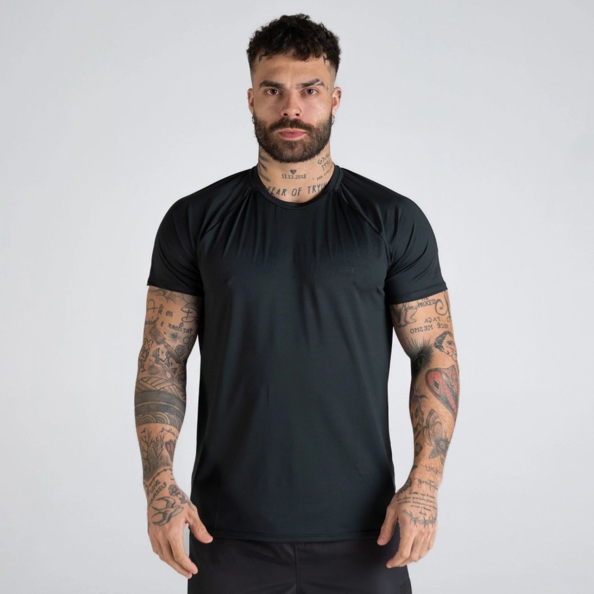 Mith: Suplementos acessíveis e Roupas estéticas para treino e rotina.